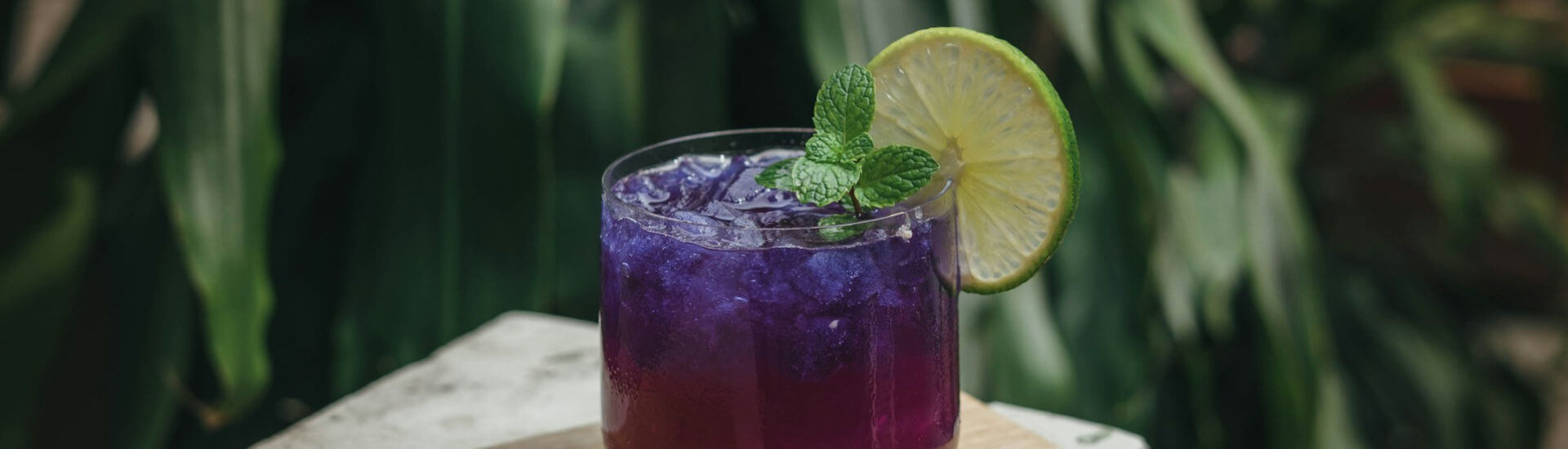 Lila Drogen-Cocktail aus der Apo - DocCheck